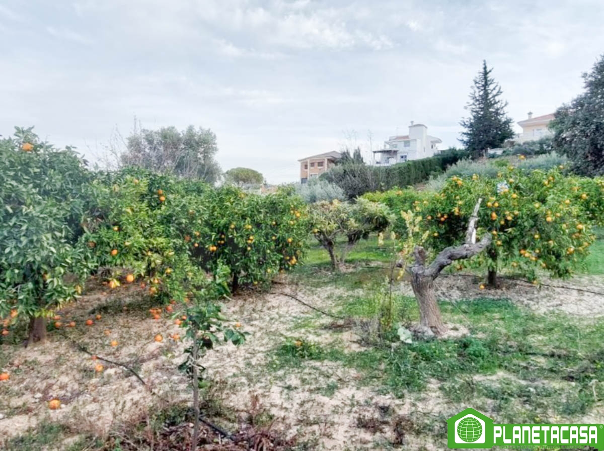 Chalet a la Venta en Alhaurín de la Torre- CH450A - Planetacasa ...